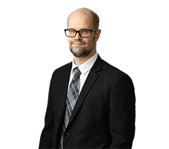 Steven Higginbotham | Litigation Lawyer | Professionals | Greenberg ...